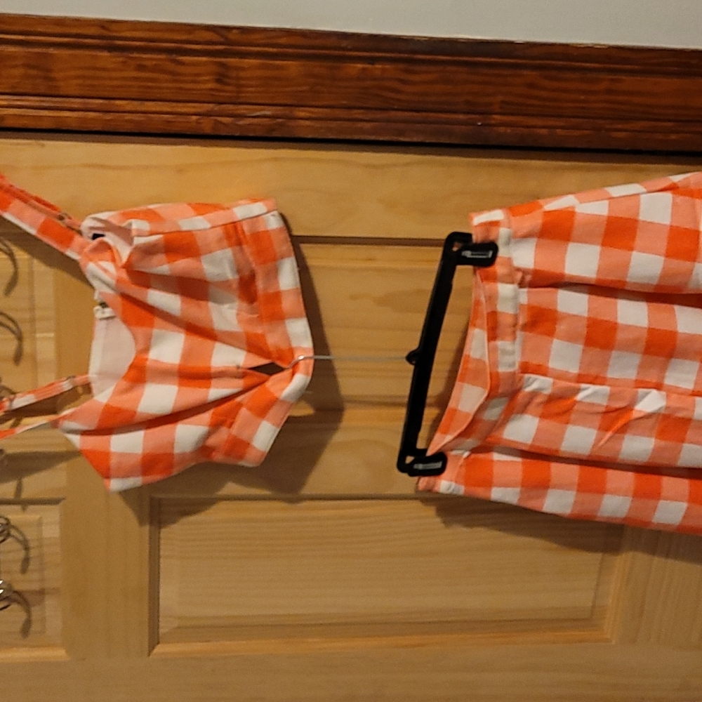 Jealous Tomato Top And Skirts - Gem